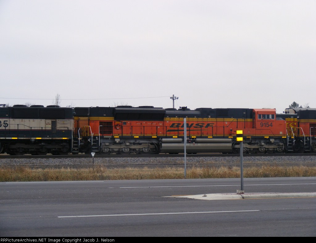 BNSF 9154